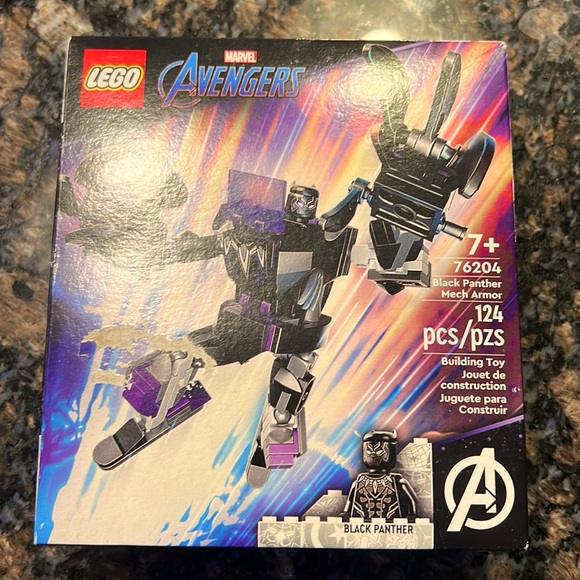 Lego | Toys | Lego Marvel Avengers Black Panther Meg Armor Nwt 7624 ...